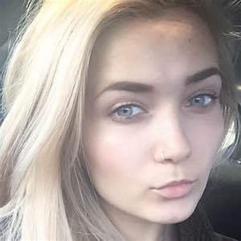 Roxxsaurus Wiki Bio Everipedia Roxxsaurus Wiki Bio Everipedia