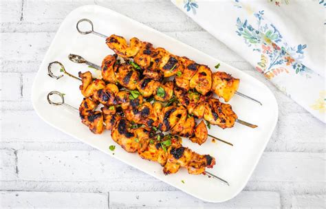 19 Bbq Recipes That Taste Better With Bare Feet A Cold Drink And Absolutely No One Timing The Meat