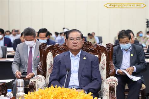 សម្ដេច ស ខេង ៖ មានអ្នកធំ ទៅចាប់យកដីនៅខេត្តមណ្ឌលគិរី នគរដ្រេហ្គន