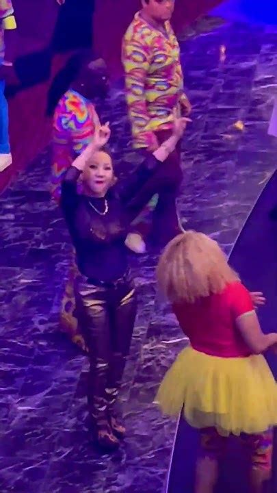 💃（游轮🛳️夜生活）💃 每天和游轮里热情的演员们在一起跳舞很开心💃💕🥰 在欧洲游轮🛳️里度假 🌹月亮女神🌹 Youtube