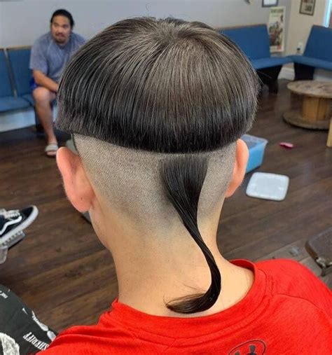 Rat Tail Hairdo Trendy Styling For Modern Confidence