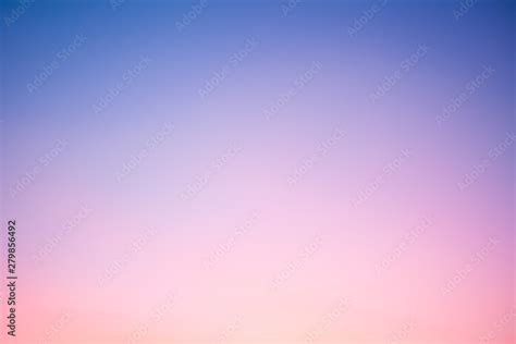 Design Seamless Animations With Transition Background Gradient And Our