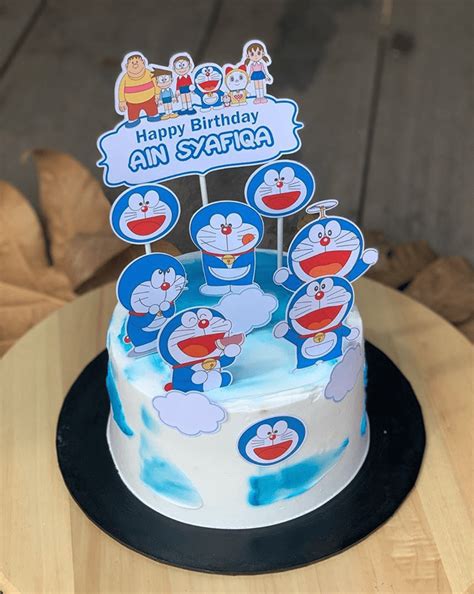 Doraemon Birthday Cake Ideas Images Pictures