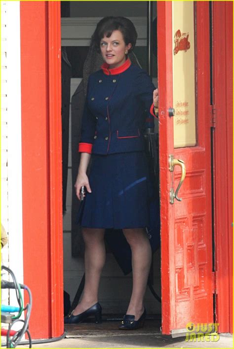Elisabeth Moss Mad Men Set With Jon Hamm Photo 2769591 Aaron