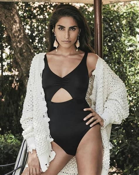 Picture Of Farnoush Hamidian