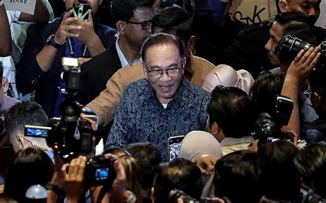 Malaysians Must Know The Truth Actor Playing Anwar In Film Mulled