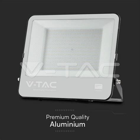 Led Floodlights W Led Floodlight Smd Samsung Chip M Wire Black