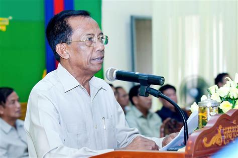 លោក វង សូត ៖ រាជរដ្ឋាភិបាលកម្ពុជា