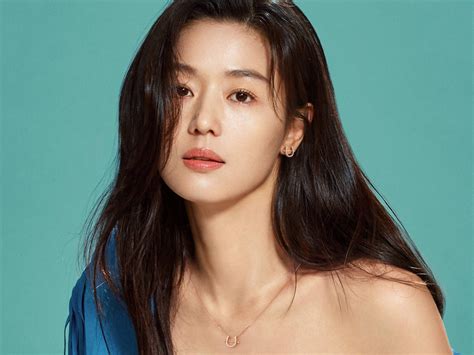Top 10 Most Beautiful Korean Actress 2024