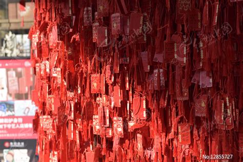 琳琅满目的许愿牌高清图片下载 红动中国