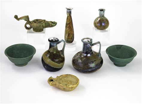 کشف ظروف شیشه‌ای خیره‌کننده رومی در فرانسه کجارو