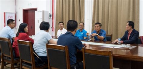 ХКН ын 20 р их хурлын зориг санааг олон оронд танилцуулжээ