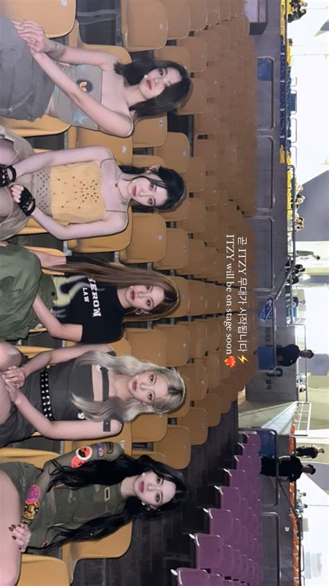 Pin By On ITZY Itzy Kpop Best Friends