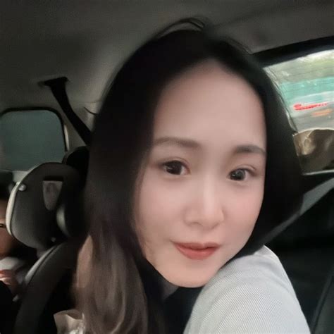 Chen S8606833 Threads Say More Chen S8606833 Threads Say More