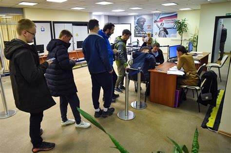 На портале Госуслуги можно записаться добровольцем на СВО пожаловаться на незаконную мобилизацию