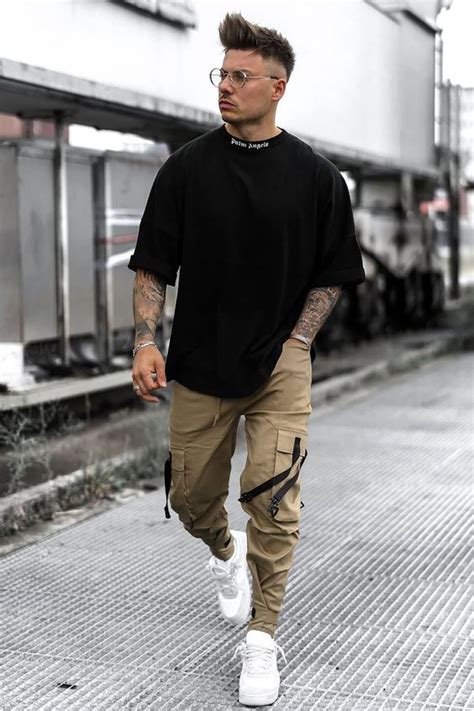 Beige Casual Trouser Cargo Outfit Trends With Black T Shirt Cargo Pants Outfit Men Mens