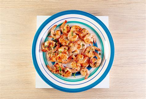 هر ۱۰۰ گرم میگو خام ، آب پز و سوخاری چند کالری دارد؟