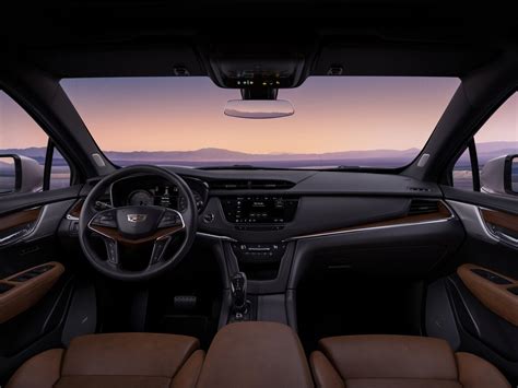 2025 Cadillac Xt5 128 Interior Photos U S News