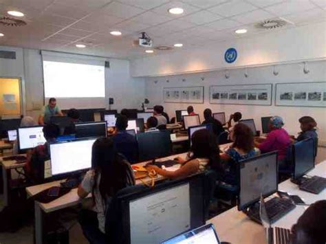 tackling the bioinformatics skills gap worldwide elixir