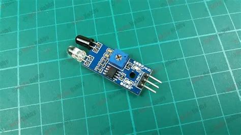 How To Make A Simple Automatic Control Diy Hand Sanitizer Bottle Using