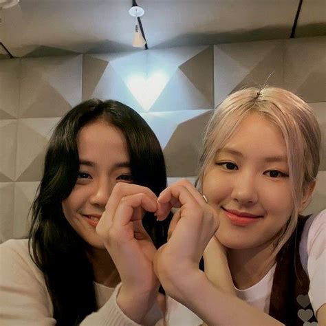 Chaesoo⁠ ⁠ ⁠‿⁠ ⁠ ⁠⁠♡ Kadın Oyuncular Black Pink Koreli Kadın