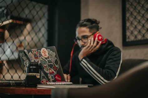 Buurthuis Voor Jongeren In Amsterdam Dynamo Jongeren