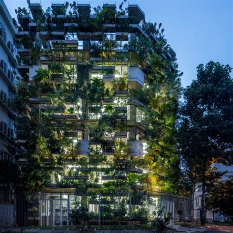 The Farmhouse By Precht Combines Modular Homes With Vertical Farms