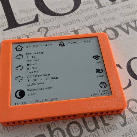 E Ink Weather Station Pumpkin Edition