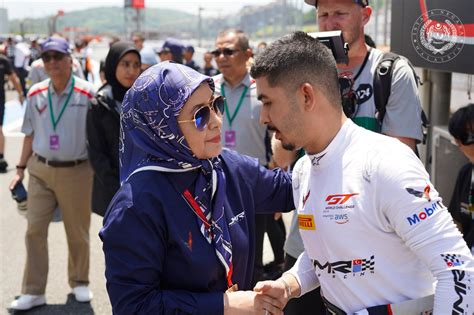 Menang Kalah Adat Pertandingan Raja Zarith Sofiah