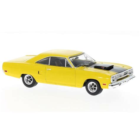 1970 Plymouth Road Runner Yellow Heartland Diecast And Promotions Llc