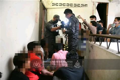 မလေးရှားမှာ ချင်းလူမျိုးများစုနေထိုင်တဲ့ တိုက်ခန်းဝင်စီးခံရပြီး ချင်းလူမျိုး အယောက် ၂၀ အပါအဝင