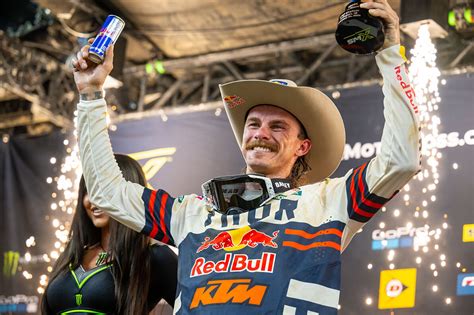 Aaron Plessinger And Tom Vialle Charge To Arlington Supercross Podiums Ktm Press Center