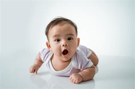 Come svezzare un neonato - Ehealth News