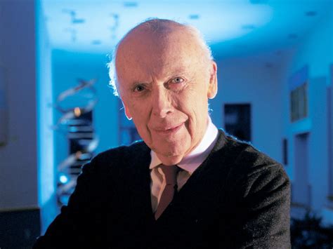 NEWSru.com :: 90-летнего нобелевского лауреата, считающего негров ...