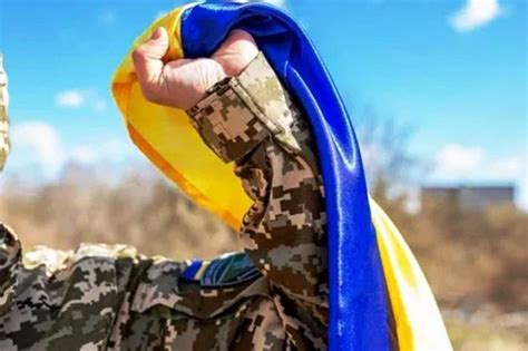 День захисника та захисниці України картинки та привітання у віршах та прозі Itv Media Group