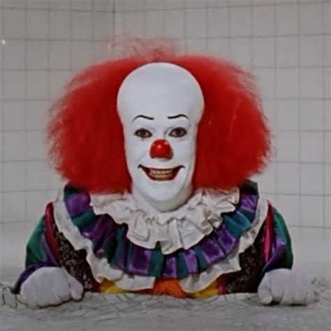 Tim Curry It 1990 Tim Curry Pennywise The Clown Cosmic Horror