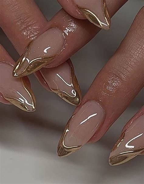 Pin By Edith Chirapa On Nail Art Golden Nails Nail Colors Gold Nails