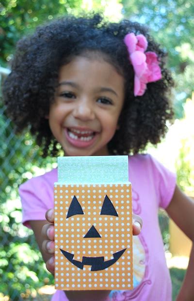 The Moody Fashionista Pumpkin Crayons