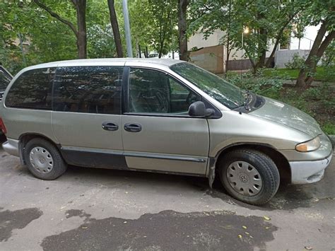 Купить б у Dodge Caravan Iii 2 4 At 152 л с бензин автомат в Москве