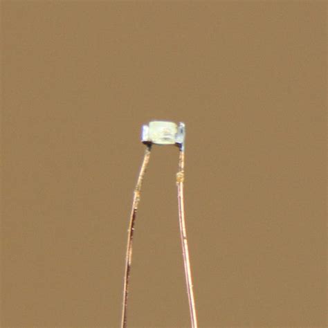 C0402r 20pcs Pre Soldered 0402 Smd Led Micro 0 1mm Copper Wired Red New