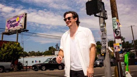 Chris Farren Full Session