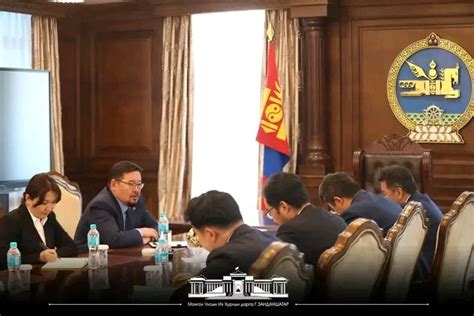 Мөнгөний бодлогын төслийг буцааж дахин танилцуулах үүрэг өгчээ