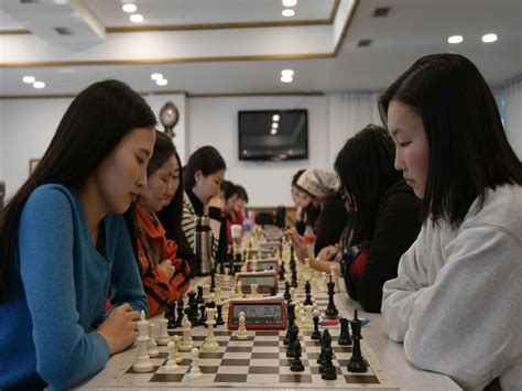 Шатар сонирхогчдын 2022 оны нийслэлийн аварга шалгаруулах тэмцээн эхэллээ