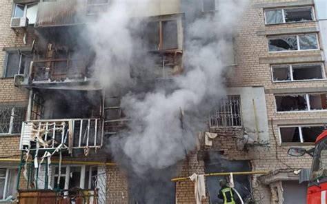 Росіяни обстріляли приміщення Червоного Хреста у Херсоні портал новин Lb Ua