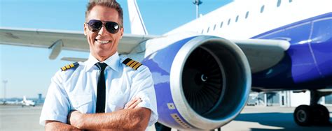 Can You Wear Glases And Be A Pilot