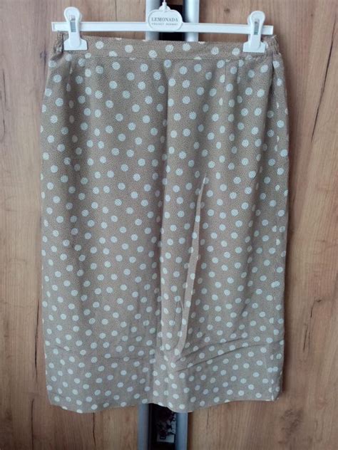 Красива спідниця — ціна 135 грн у каталозі Міді спідниці Купити жіночі речі за доступною ціною