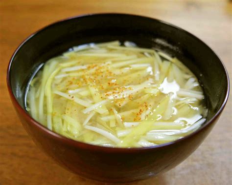 黄にらの味噌汁青空レストラン風 By おでのおでん 【クックパッド】 簡単おいしいみんなのレシピが396万品