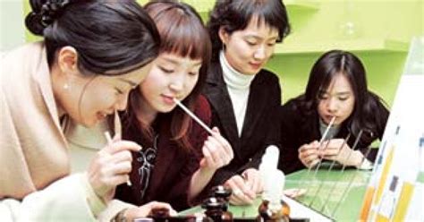 기업과 문화의 만남 8 코리아나 화장품전통과 현대의 앙상블