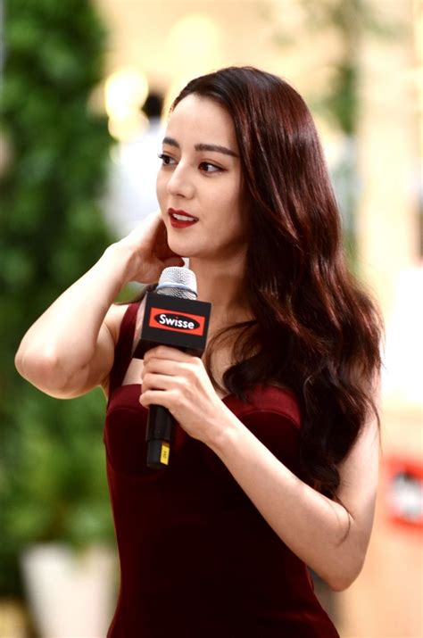 Dilraba Dilmurat Shows Off Her Gorgeous Figure Photos Thefappening