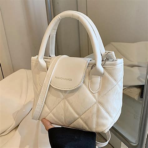 글램디브 당일출고여성가방 다미즌 다이아 퀼팅 크로스백 A2042 여름가방 데일리가방 심플가방 크로스백 여자가방 대학생가방 캠퍼스룩 오피스룩